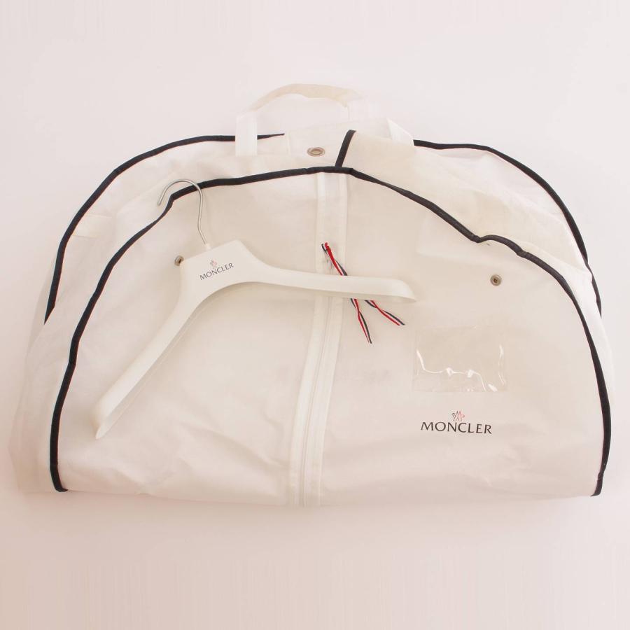 【モンクレール】Moncler DERVAUX ロゴパッチ ダウンジャケット 46953 レッド 0 【中古】【正規品保証】167302 : ...