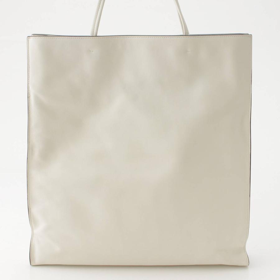 PRADA 【プラダ】Prada トライアングル レザー エンボス トート PRADA 【プラダ】Prada トライアングル レザー エンボス トート