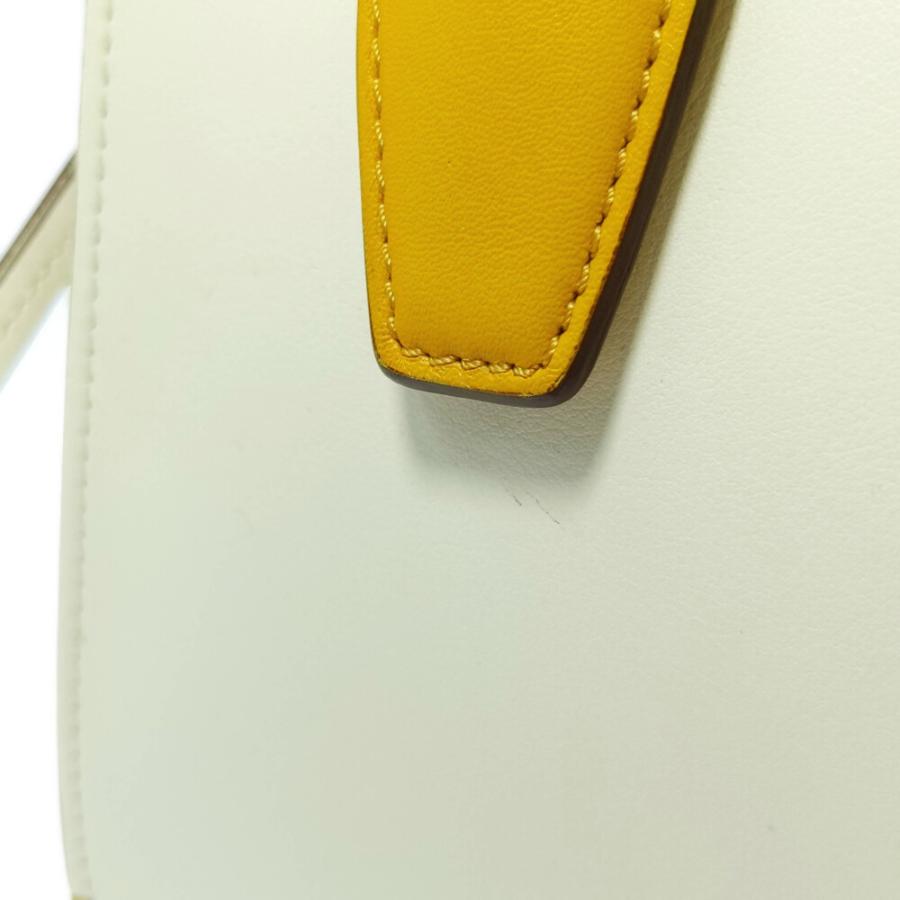 TOD'S トッズ バイカラー 2WAYハンドバッグ/XBWANWF0100JLG4Q01 TOD'S トッズ バイカラー 2WAYハンドバッグ/XBWANWF0100JLG4Q01