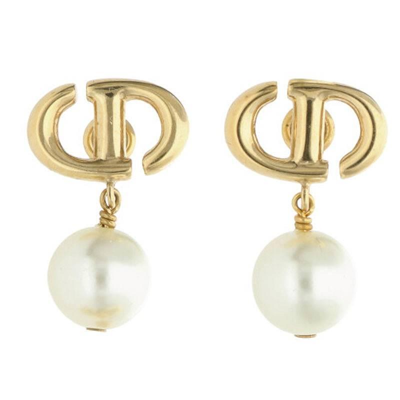 Christian Dior クリスチャンディオール CD Navy レジンパールピアス 中古 BS99 : RINKAN - 通販 - Yahoo!ショッピング