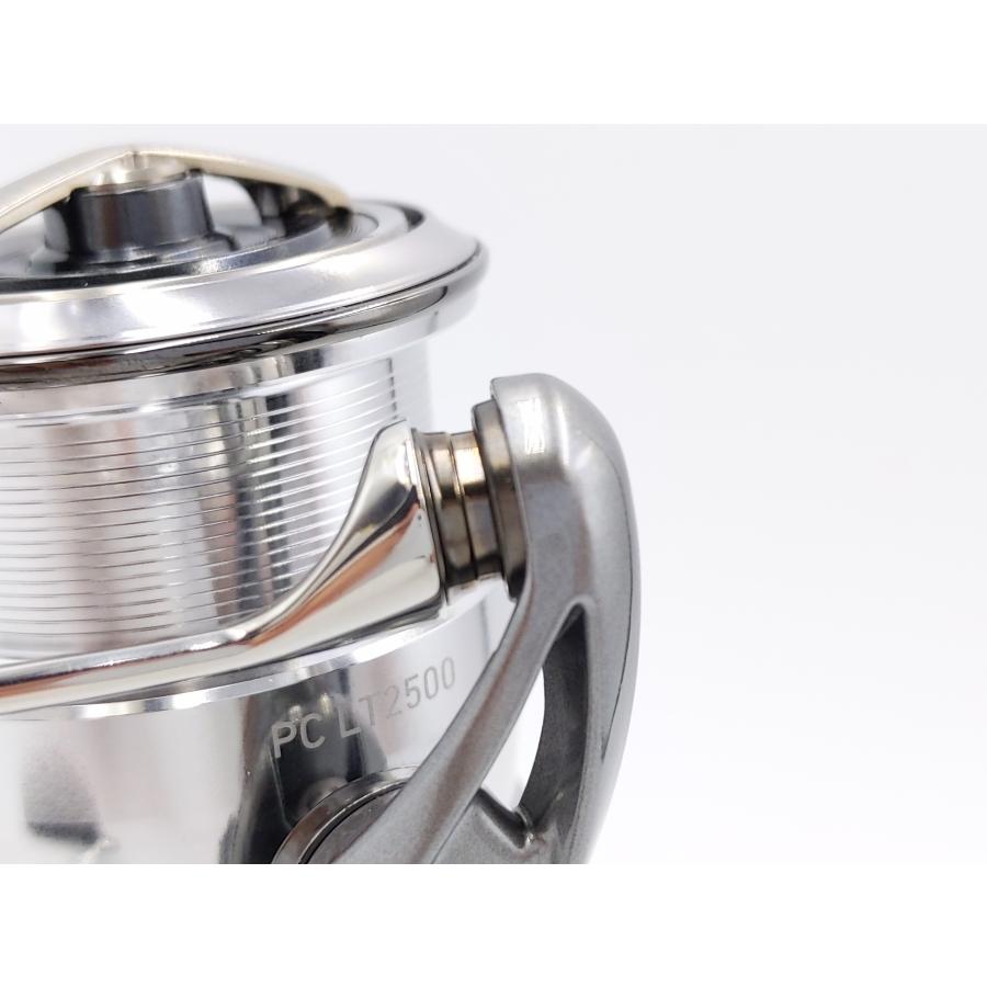 【現品限り】超美品 Daiwa ダイワ 22 イグジスト PC LT 2500 スピニングリール :68879:リツリーヤフー店 - 通販 - Yahoo!ショッピング