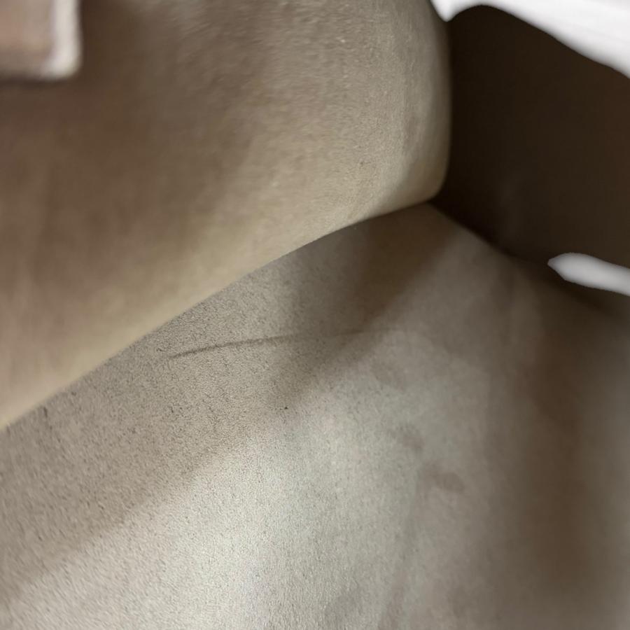 FENDI（フェンディ） ゴートゥーショッパーミディアム ショルダー