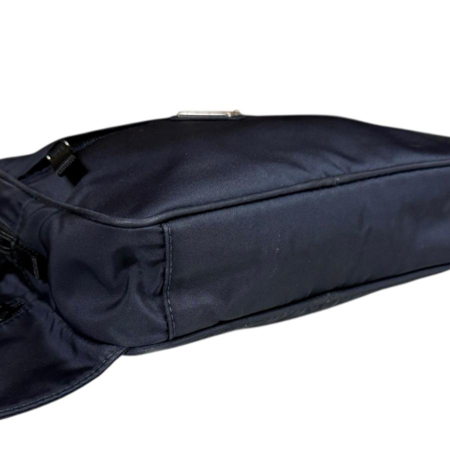 PRADA（プラダ） ボディバッグ ナイロン 2VL001 ネイビー メンズ 中古