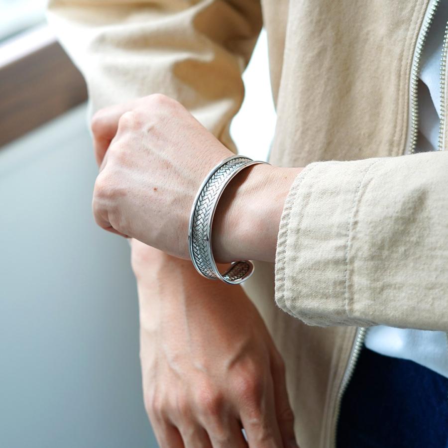 ROCOCO TMW（トラディショナルモダンワークス） スターリングシルバーバングル 編み込み / メンズ シルバー925 ブレスレット : ROCOCO Yahoo!店 - 通販 ...