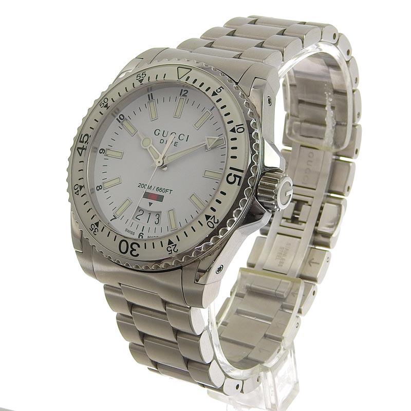 GUCCI グッチ ダイヴ DIVE メンズ クォーツ 腕時計 SS ホワイト文字盤 YA136302 中古 新入荷 GU0364 ...
