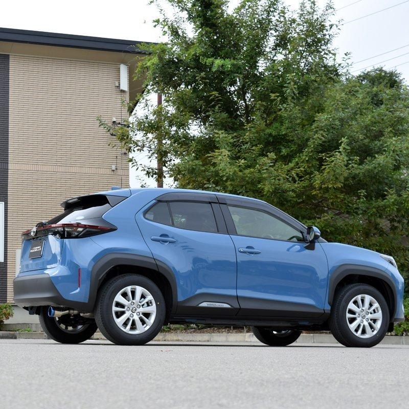 ROSSO MODELLO トヨタ ヤリスクロス MXPB10 2WD 1.5L MXPJ10 ハイブリッド マフラーカッター ロッソモデロ MARVELOUS T1 : ロッソモデロ ...