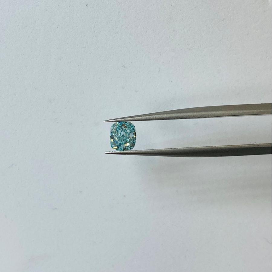 FANCY INTENSE GREEN BLUE 0.734ct X/RT0244/CGL : R.T.Diamonds - 通販 - Yahoo!ショッピング