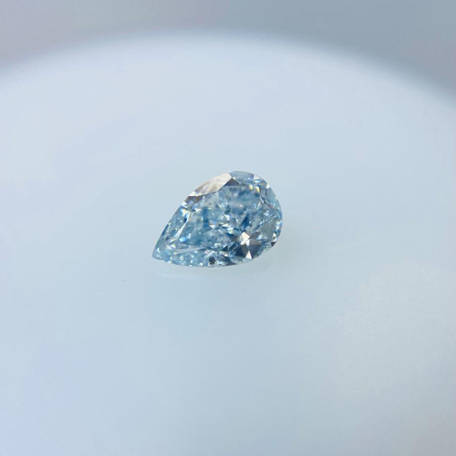 FANCY GREENISH BLUE 0.508ct PS/RT0321/CGL : rt0321 : RTDiamonds - 通販 - Yahoo!ショッピング