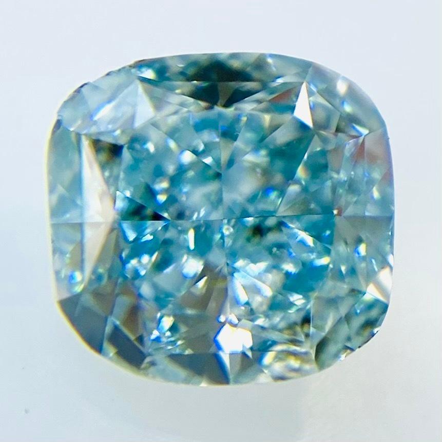 FANCY INTENSE GREEN BLUE 0.819ct PS/RT0684/CGL : rt0684 : RTDiamonds - 通販 - Yahoo!ショッピング