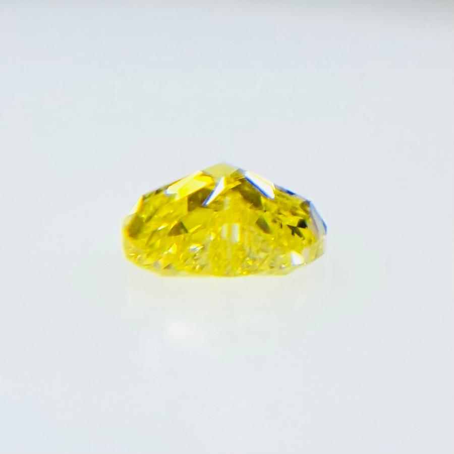 FANCY VIVID YELLOW 0.165ct HS/RT1742/CGL : RTDiamonds - 通販 - Yahoo!ショッピング