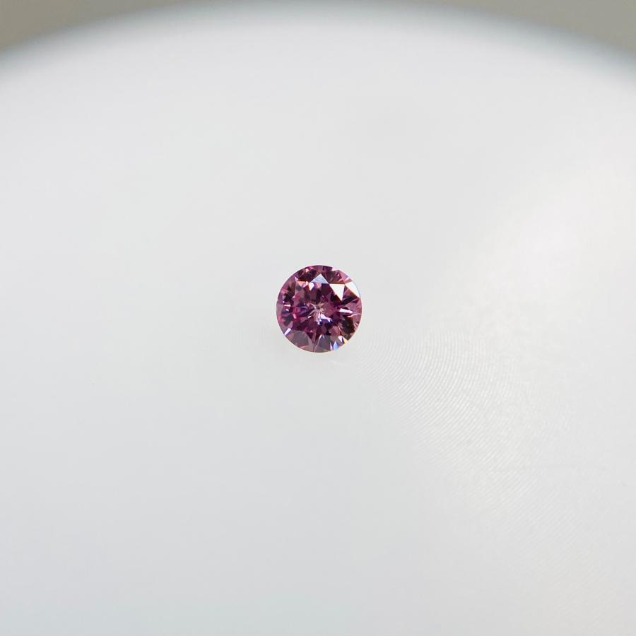 FANCY VIVID PURPLISH PINK 0.066ct RD/RT2136/CGL : R.T.Diamonds - 通販 - Yahoo!ショッピング