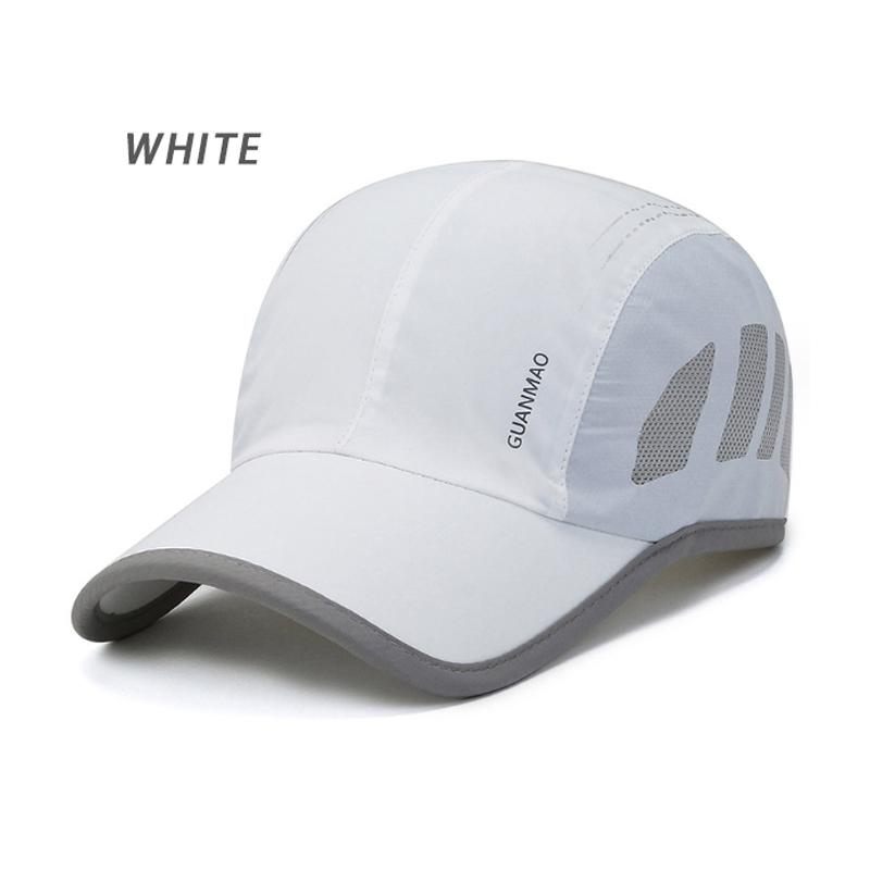 ランニングキャップ シンプルロゴ GUANMAO 飛ばない UVカット サイドメッシュ ジョギング 日よけ帽子 速乾 通気性 メンズ ...