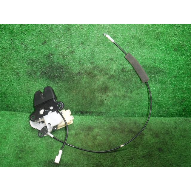 インサイト DAA-ZE2 トランク・バックドアロックソレノイド LDA-MF6 74801-TM8-A01 : パーツガレージ - 通販 - Yahoo!ショッピング