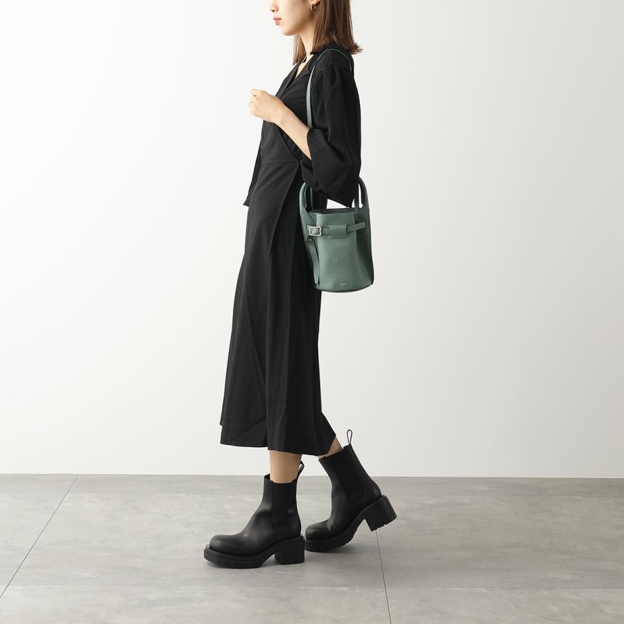 CELINE セリーヌ バケツバッグ Big Bag Nano Bucket ビッグ CELINE セリーヌ バケツバッグ Big Bag Nano Bucket ビッグ
