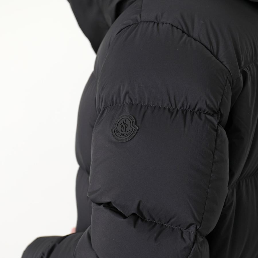 MONCLER モンクレール ダウンジャケット MADEIRA 1A00109 53333 メンズ ロゴ アイコンパッチ フード付き 999 ...