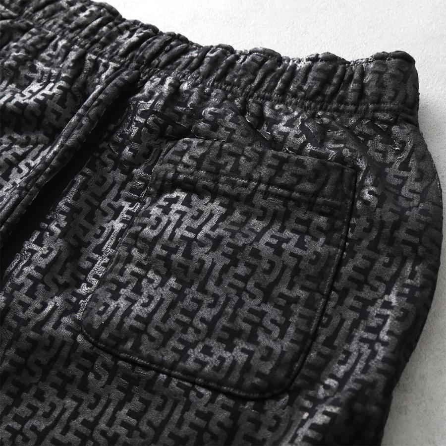 DIESEL ディーゼル ハーフパンツ P-MARSHY-MONO CALZONCINI DIESEL ディーゼル ハーフパンツ P-MARSHY-MONO CALZONCINI