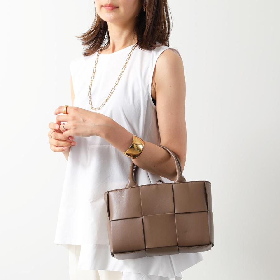 BOTTEGA VENETA ボッテガヴェネタ ハンドバッグ MINI ARCO TOTE BOTTEGA VENETA ボッテガヴェネタ ハンドバッグ MINI ARCO TOTE