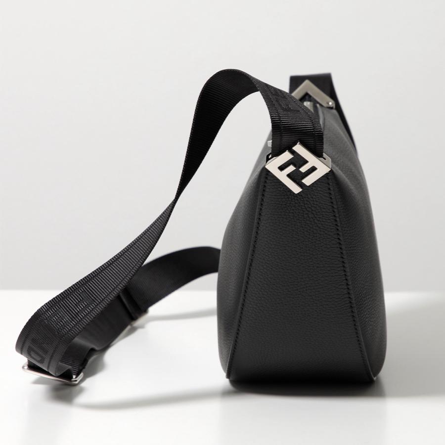 FENDI フェンディ ショルダーバッグ MELON SMALL メロン FENDI フェンディ ショルダーバッグ MELON SMALL メロン