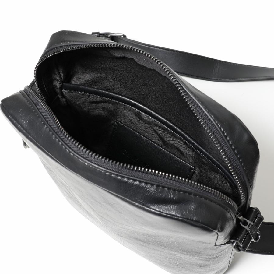 Calvin Klein（カルバン・クライン） CALVIN KLEIN JEANS ジーンズ ショルダーバッグ TUMBLED ...