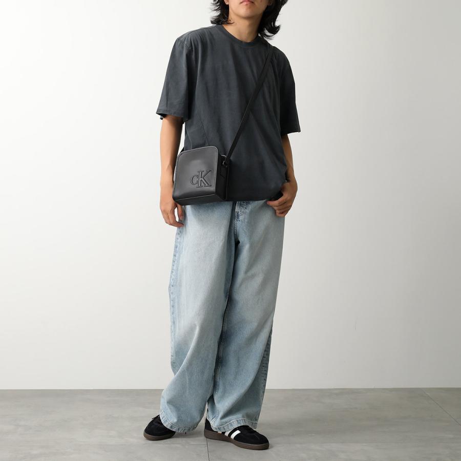 Calvin Klein（カルバン・クライン） ショルダーバッグ SCULPTED