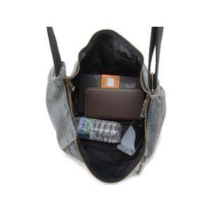 EASTPAK イーストパック ショルダーバッグ HOBBS EK757 716 17Lデニムブルー EAST PAK ブランド : s ...