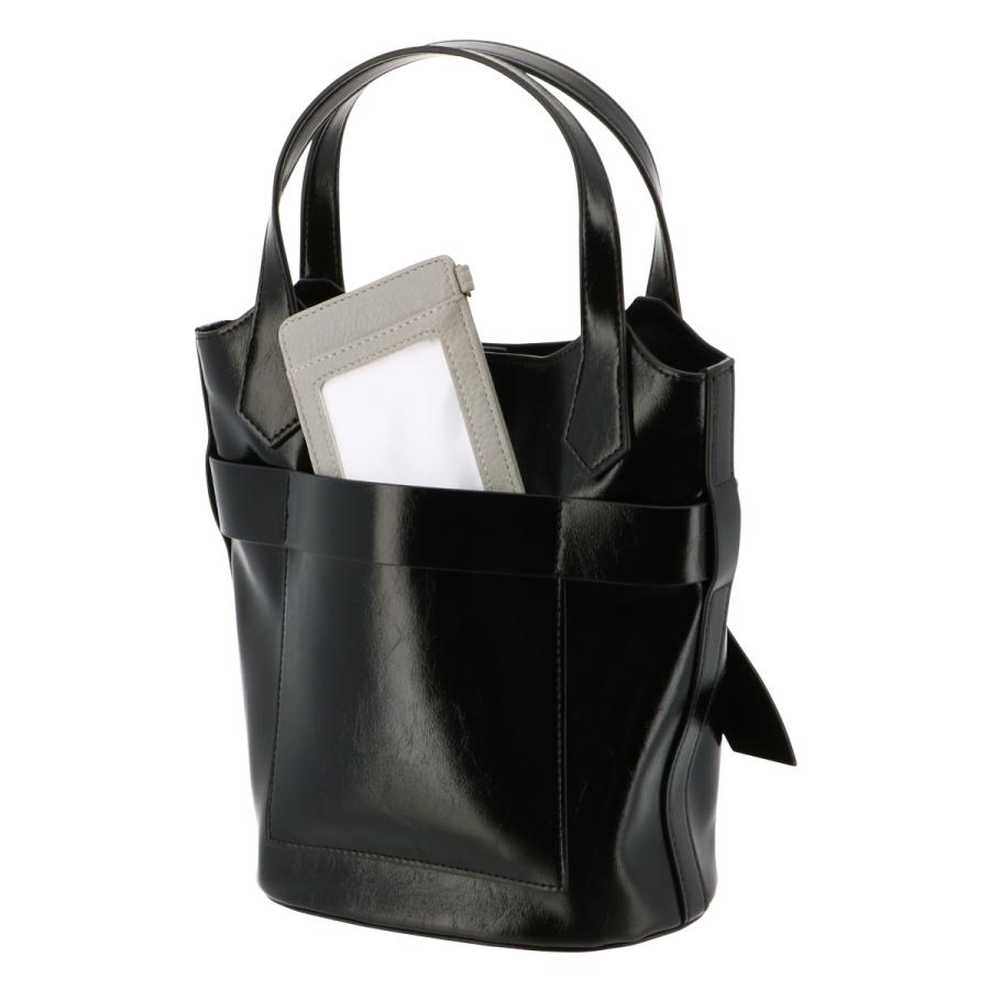 LANVIN en Bleu ランバンオンブルー ハンドバッグ レディースリュバン