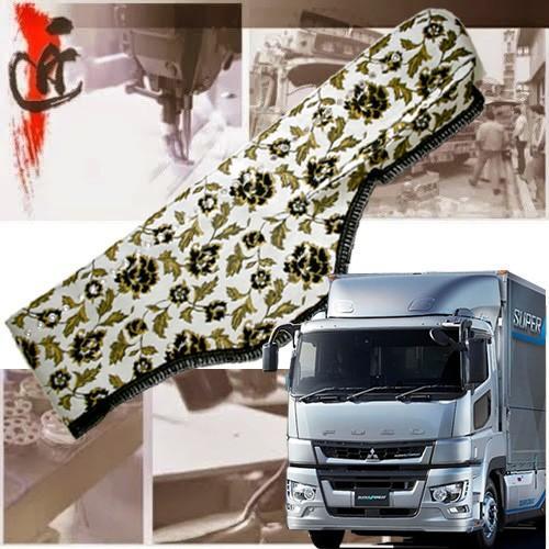 トラックストップ ターン ボタン ダッシュマット 17スーパーグレート 平成29年7月-現行型 オリジナルダッシュマット デコトラ トラック用品 汚れ防止 フロントカバー 国内 受注 : 九州 ...