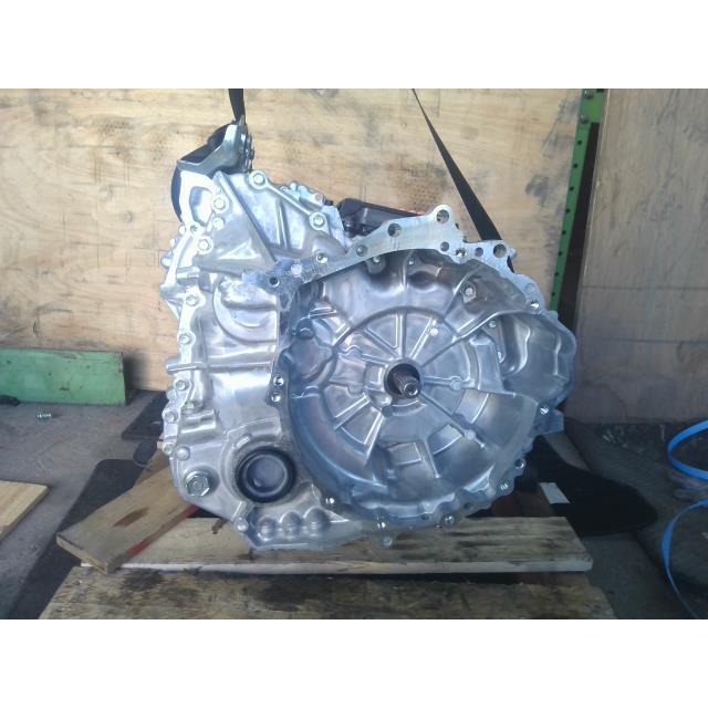 プリウス 6AA-ZVW60 オートマミッション AT CVT X 040 30900-47220 : セントパーツ株式会社 - 通販 ...