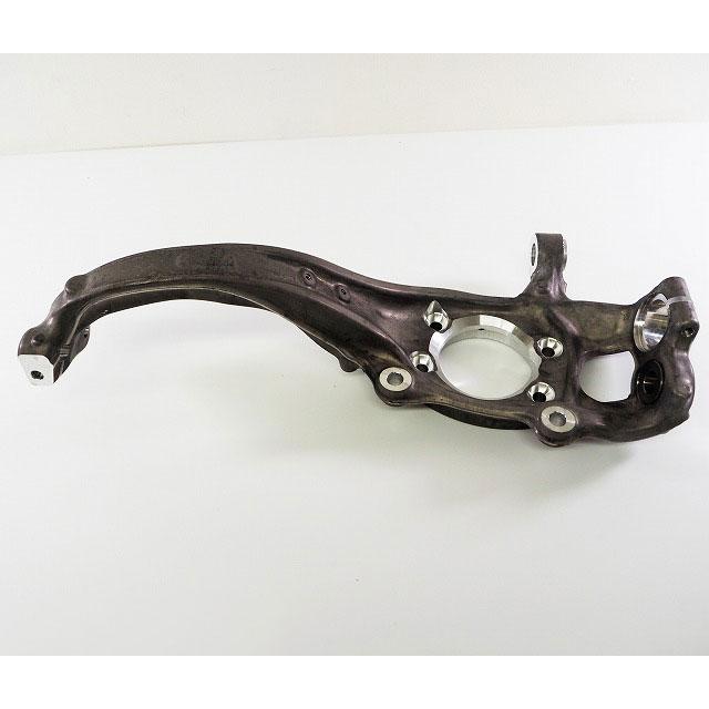 AUDI（アウディ）フロントホイールベアリング ハウジング 左側（純正品・新品）A4 ※車体番号検索 +COBAPRESS製 装着車輌か確認が ...