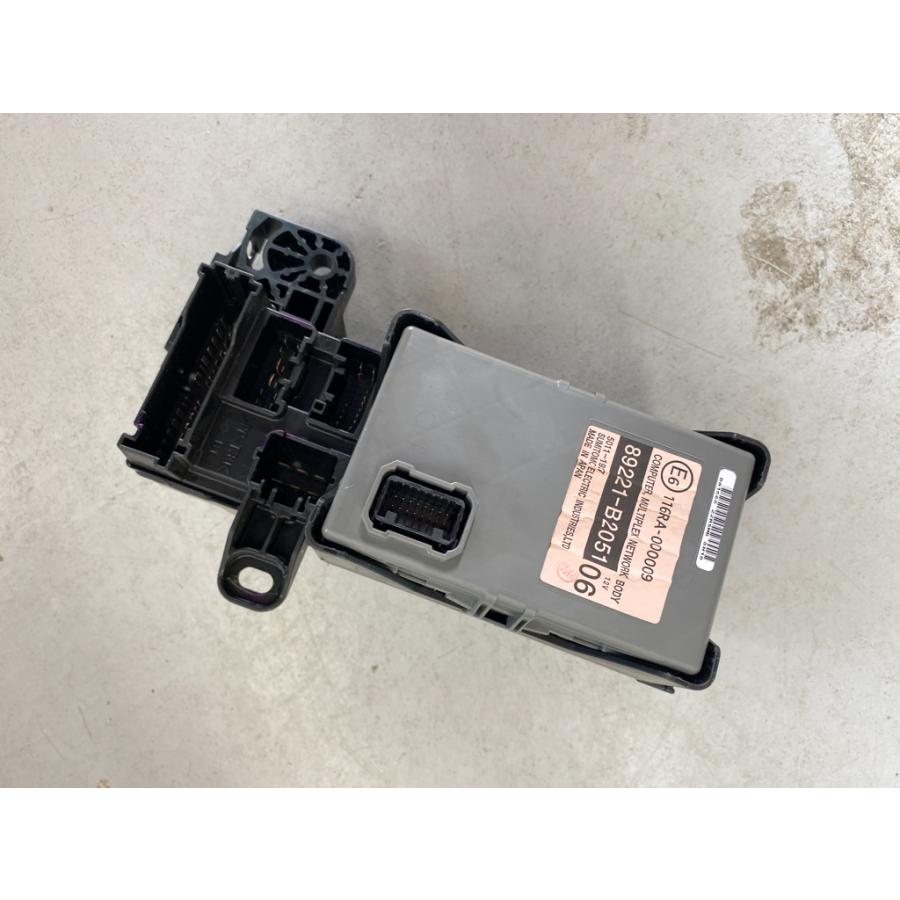 ダイハツ ムーヴコンテ L575S 純正 室内 ヒューズボックス 89221-B2051 : サムライセブンヤフー店 - 通販 - Yahoo ...