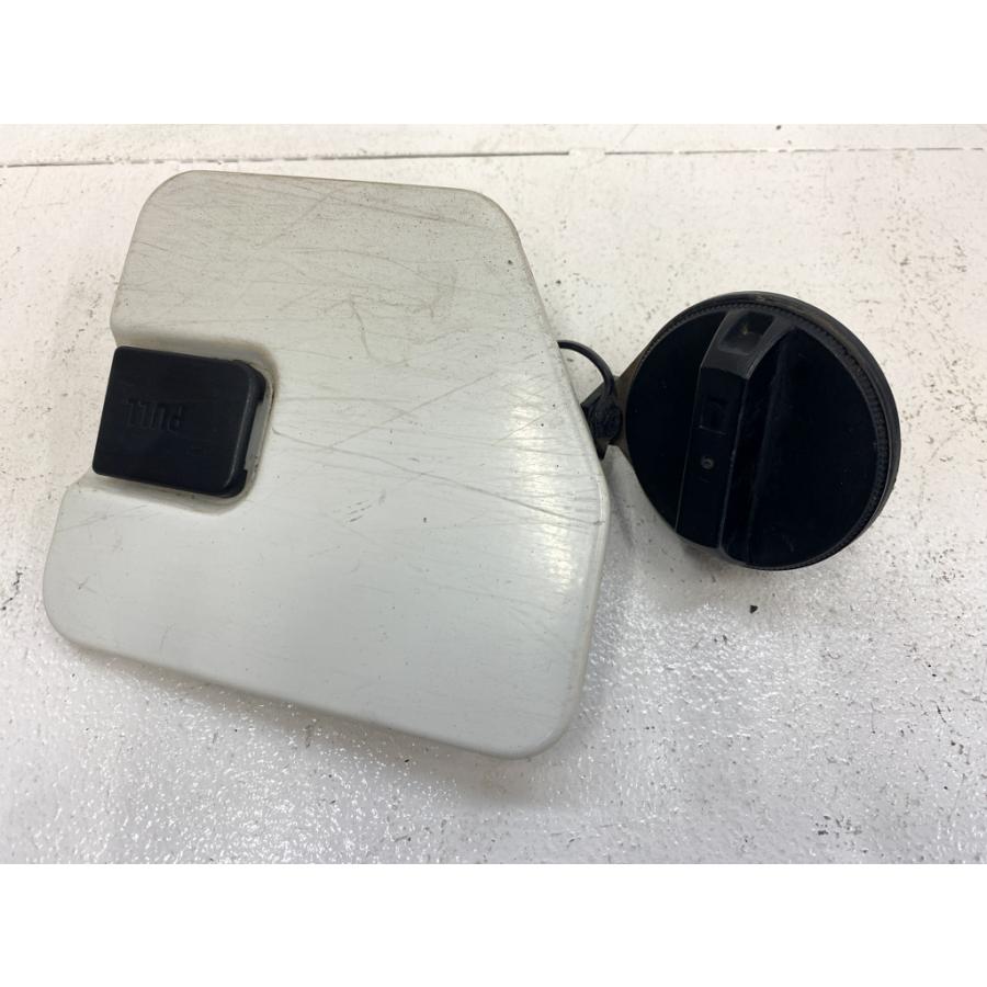 スバル サンバートラック LE-TT2 EN07 TB 純正 燃料 カバー キャップ : サムライセブンヤフー店 - 通販 - Yahoo!ショッピング