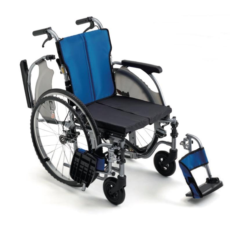 ミキ (ミキ) カルッタ CRT-3-CZ 車椅子 軽量 自走式 コンパクト モジュールタイプ 肘掛跳ね上げ 脚部スイングアウト ノーパンクタイヤ 耐荷重100kg : 介護shopサンアイ ...