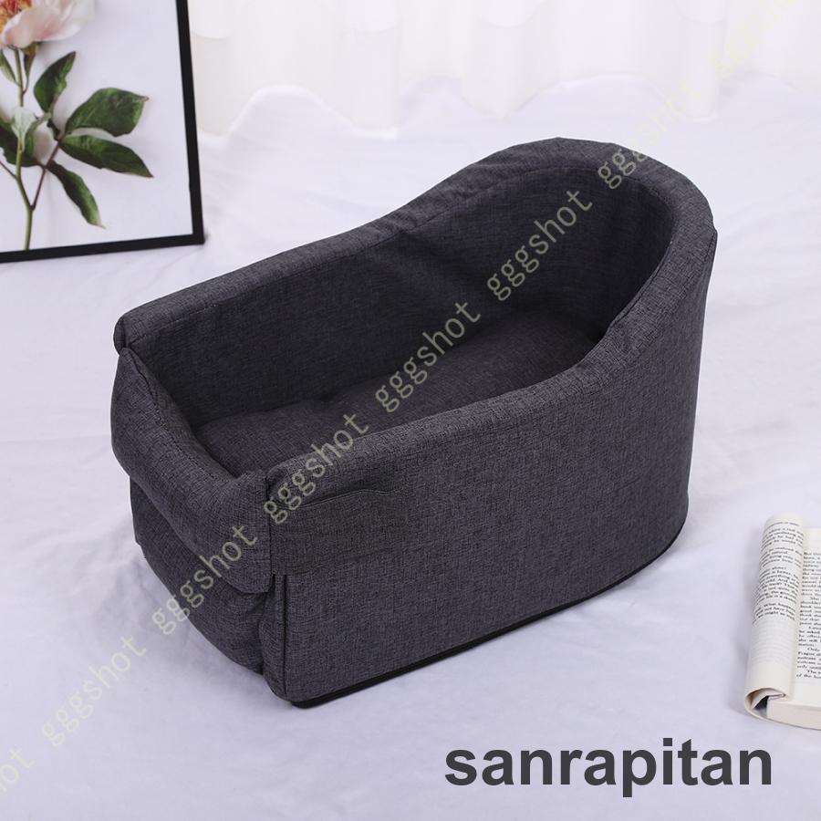 ペットベッド ドライブボックス ドライブシート 飛び出し防止 車酔い防止 洗える お出かけ 子猫 子犬 柴犬 カーシート 滑り止め 抗菌 防臭 後部座席対応 : petto06-663 ...