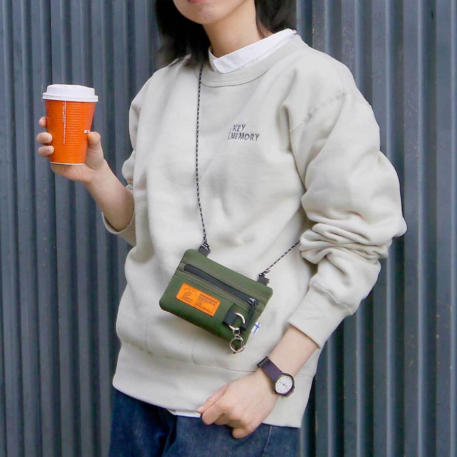 KAKSI ショルダーバッグ レディース メンズ 軽い ブランド 軽量 小さい 斜めがけ スポーティー 肩掛け ポーチ ポケットティッシュケース マルチケース 小物 鍵 小銭 : 靴のSVEC ...