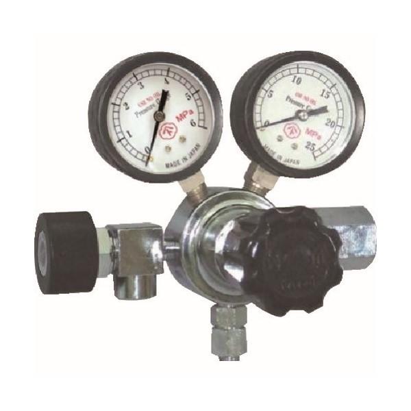 高圧用調整器 真鍮タイプ YR-5061 バルブ付 窒素ガス・空気用 ヤマト産業 YR-5061-R-11N01-2214 : 溶接用品プロショップ SANTEC - 通販 - Yahoo ...