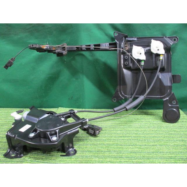 ヴォクシー DBA-ZRR70W 左パワースライドドアモーター Z 8人 85006-28071【岐阜発】 : サンヨウパーツ1号店 - 通販 ...