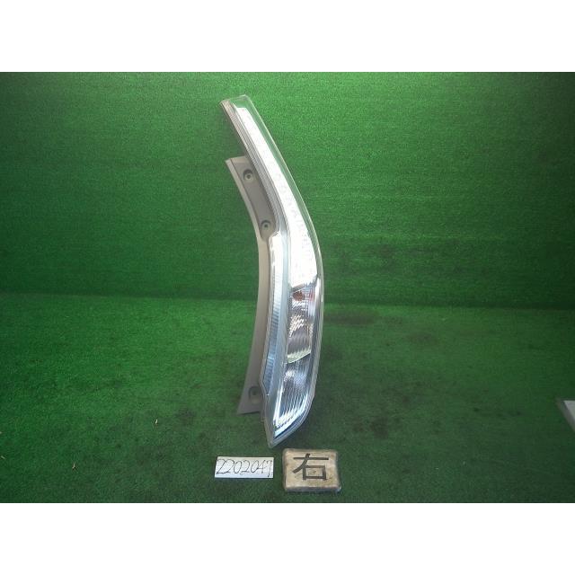 リーフ ZAA-AZE0 右 テール ランプ X 26550-3NK1A 同梱不可 即決品 : サトウサービス - 通販 - Yahoo!ショッピング