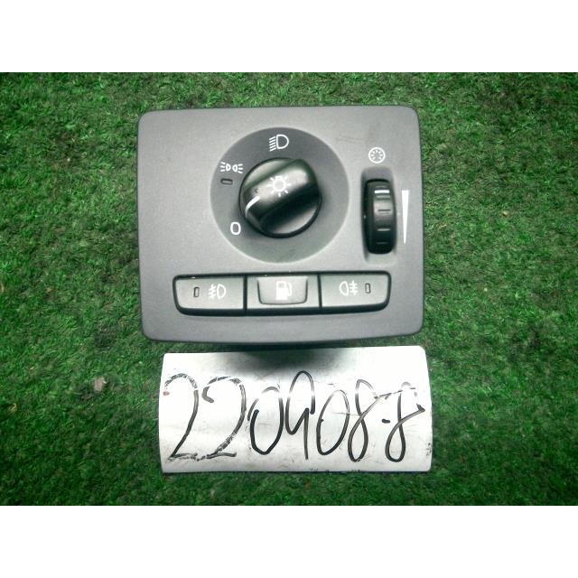 ボルボ 50シリーズ CBA-MB4204S 「ライトスイッチ」 V50 2.0Eアクティブ 右ハン 30739299 同梱不可 即決品 ...