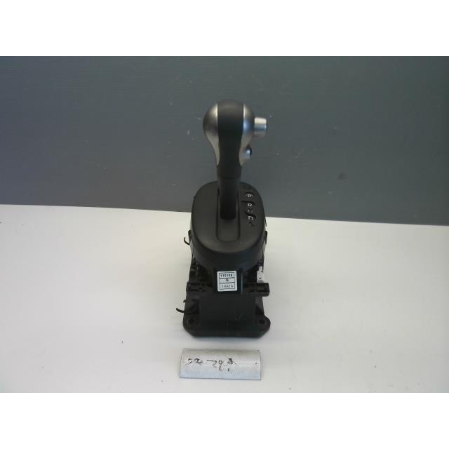 マーチ DBA-NK13 シフトレバー 同梱不可 即決品 : サトウサービス - 通販 - Yahoo!ショッピング