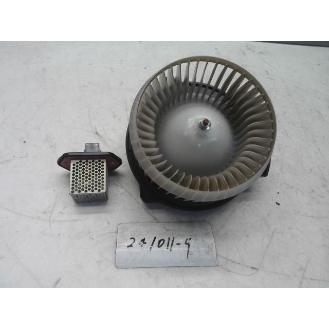 ライフ DBA-JB5 ブロア ファン モーター 同梱不可 即決品 : 240928000567900 : サトウサービス - 通販 - Yahoo!ショッピング