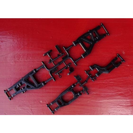 DT-02スーパーファイターG,DT-03ネオマイティフロッグ他共用D＆E部品10004254,10004255（ゆうパケット） : ホビークラブ SAUNDERS - 通販 - Yahoo ...