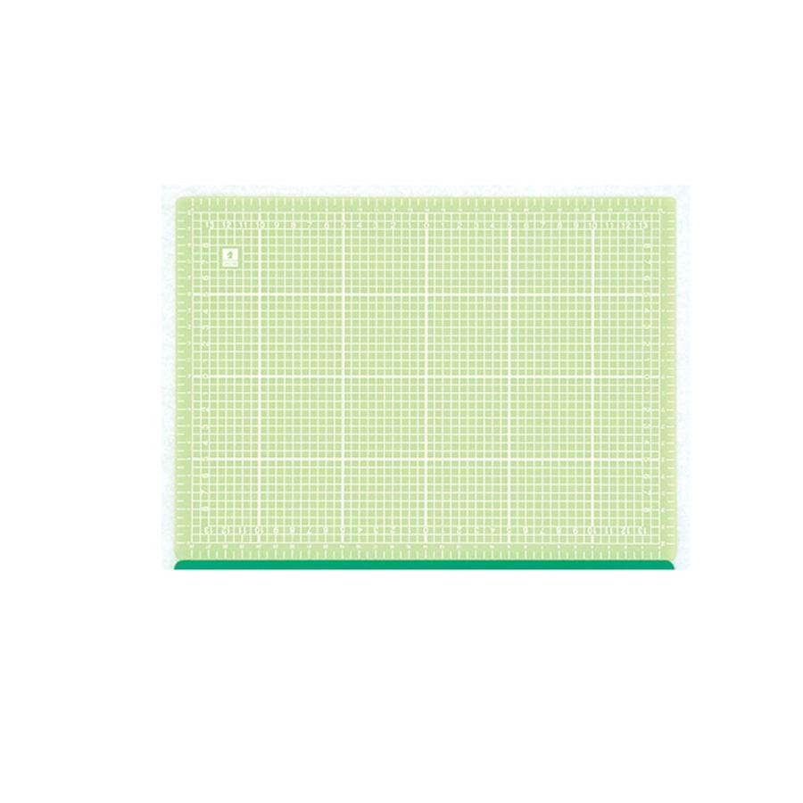 ミワックススケルトンカッティングマット STN-A4-G グリーン : 文具・事務用品のエス・ビ・ディ - 通販 - Yahoo!ショッピング