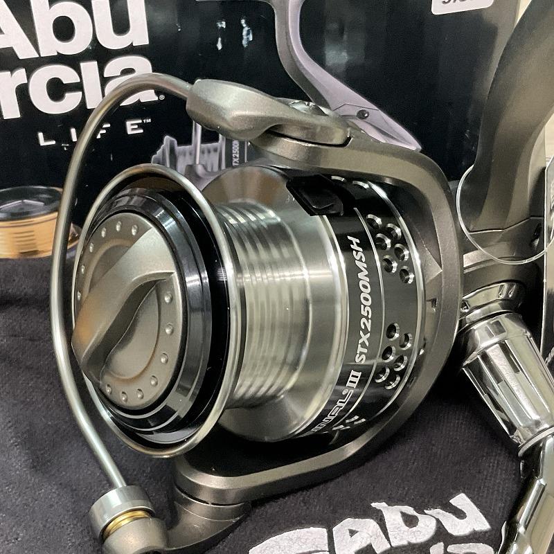 Abu Garcia アブガルシア ABU カーディナルIII STX 2500MSH : 釣具屋 セクター - 通販 - Yahoo!ショッピング