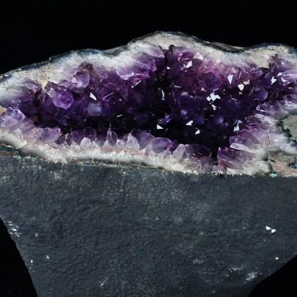 ★ご予約品 ご注文から3ヵ月後の発送予定ty★92Kg アメジストテーブル (特大品) 同梱不可 パワーストーン 天然石 m201-70 : 誠安天然石専門店 - 通販 - Yahoo!ショッピング