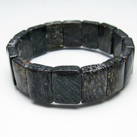 パイライト イン カルセドニー バングル t160-1607 : 誠安天然石専門店 - 通販 - Yahoo!ショッピング