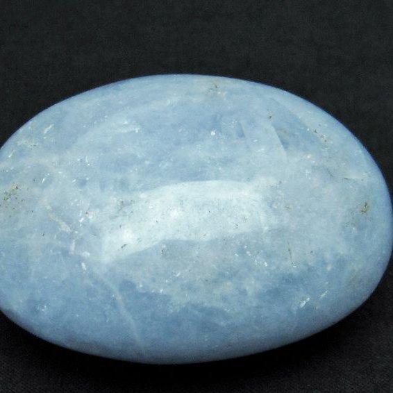 ブルーカルサイト 原石 ※欠け箇所などあり t375-3791 : t375-3791 : 誠安天然石専門店 - 通販 - Yahoo!ショッピング