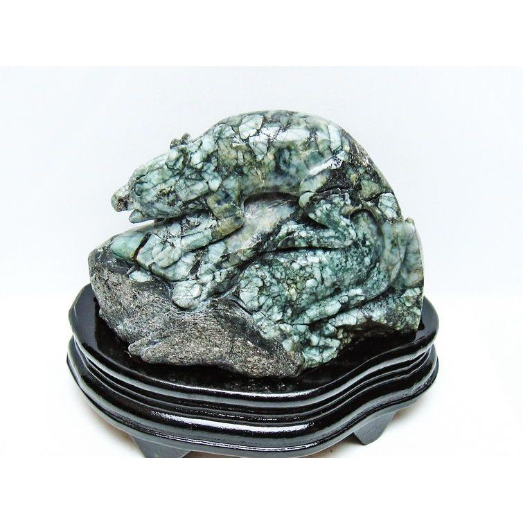 1.8Kg エメラルド 手彫り アザラシ 置物 t583-1171 : 誠安天然石専門店 - 通販 - Yahoo!ショッピング