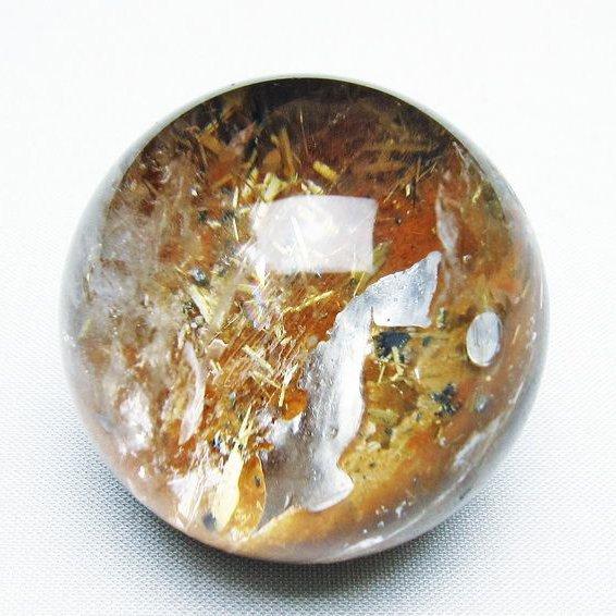 ゴールドタイチンルチル入り 水晶 丸玉 44mm t637-4699 : 誠安天然石専門店 - 通販 - Yahoo!ショッピング