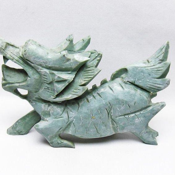 インド翡翠 キリン 置物 t726-1512 : t726-1512 : 誠安天然石専門店 - 通販 - Yahoo!ショッピング