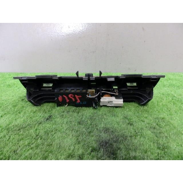 モビリオ DBA-GB1 ハイマウントランプ L15A NH684P 4996 34272-SCC-901 220395 : 株式会社 西友 ...